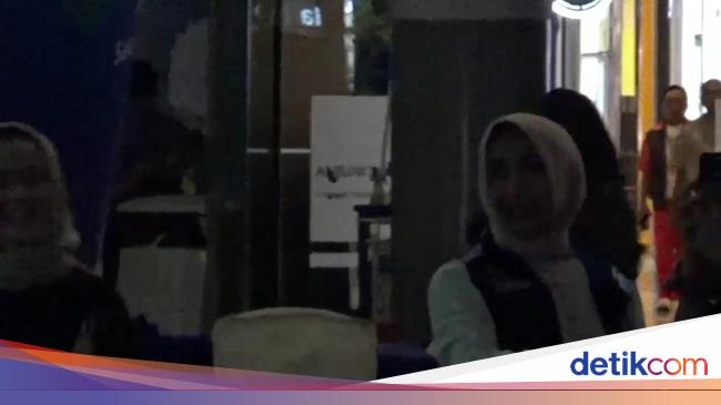 Heboh Dirut ASDP Asyik Joget Saat Pemudik Protes soal Antrean di Bakauheni