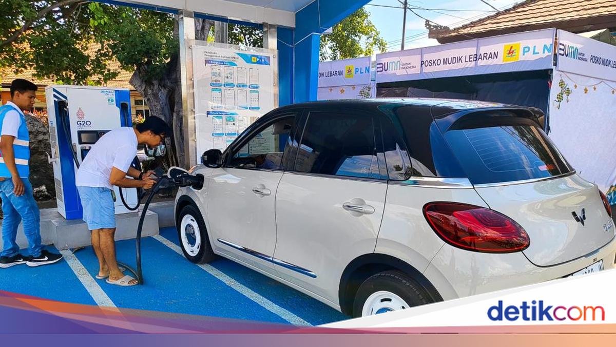 Ini Bukti Orang Indonesia Lebih Sering Ngecas Mobil Listrik di Rumah