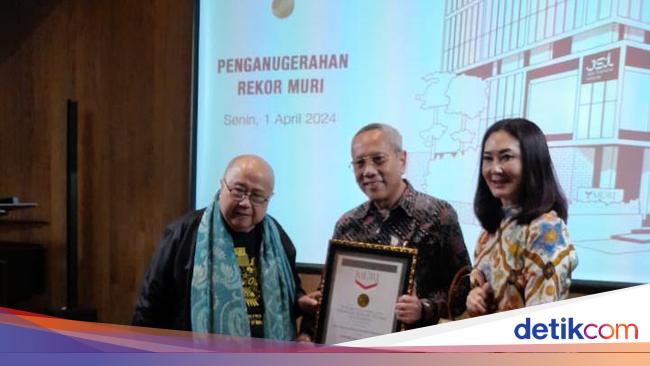 Prof Tjandra Yoga Aditama, Guru Besar UI yang Cetak Rekor Muri Karena Hal Ini