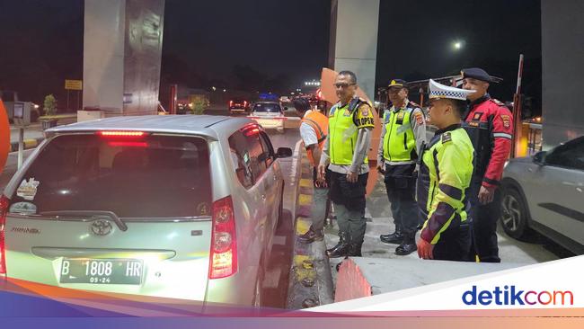 Hari Terakhir Cuti Lebaran, Pelabuhan hingga Tol Merak Ramai Malam Ini