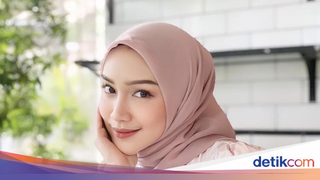 Melody Prima Ungkap Hubungan dengan Tommy Bagus Usai Setahun Cerai