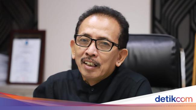 Dprd Soroti Penanganan Banjir Di Surabaya Ingatkan Warga Terlibat Aktif
