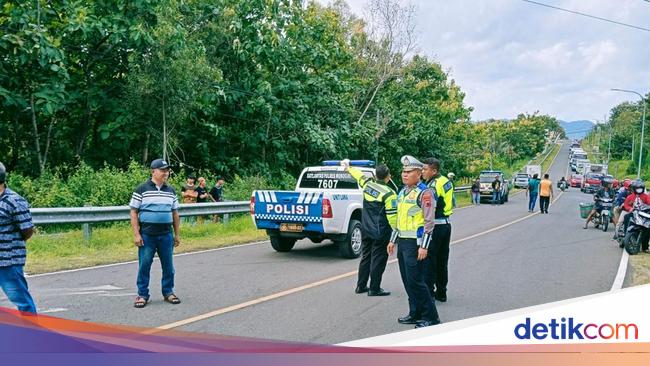 Brakk! Truk Vs Sepeda Motor di Wonogiri, Satu Orang Tewas Brakk! Truk Vs Sepeda Motor di Wonogiri, Satu Orang Tewas