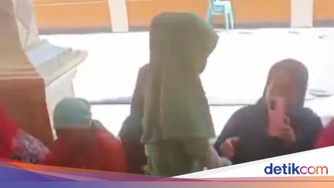 Viral Acara Tunangan Bocah 4 Tahun di Madura