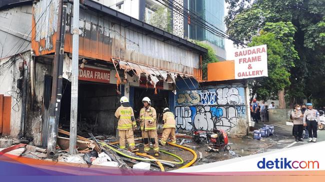 Identitas Korban Kebakaran Mampang Prapatan dan Hasil Identifikasinya