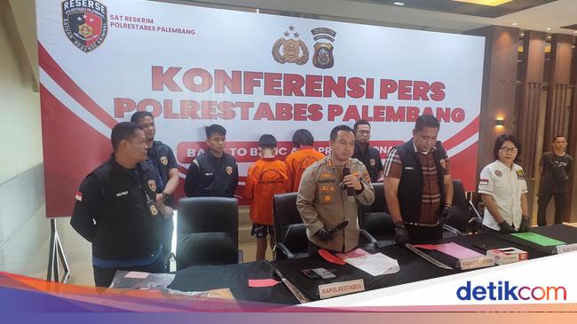 2 Remaja Diciduk Polisi Bawa Senjata Diduga Hendak Tawuran