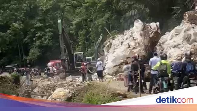 Kontraktor Ungkap Penyebab Longsoran Batu Tutupi Poros Maros-Bone di Camba