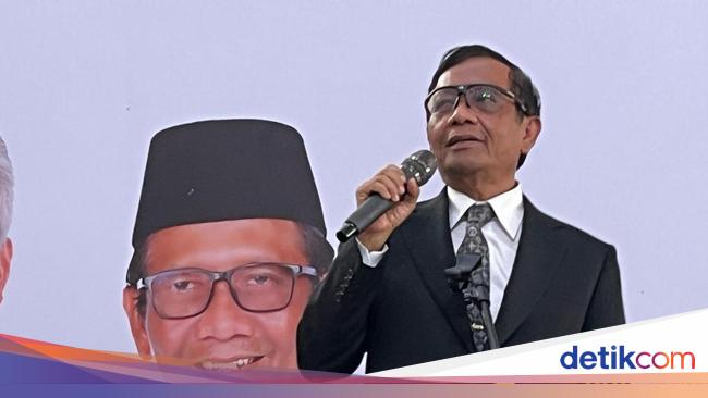 Terima Putusan MK, Mahfud: Selamat Bertugas Pak Prabowo dan Mas Gibran