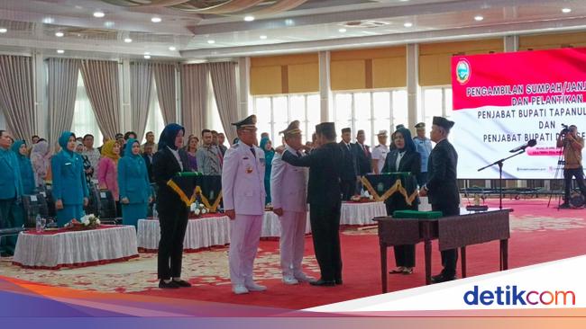 Pj Gubsu Hassanudin Lantik Pj Bupati Deli Serdang dan Taput Pj Gubsu Hassanudin Lantik Pj Bupati Deli Serdang dan Taput