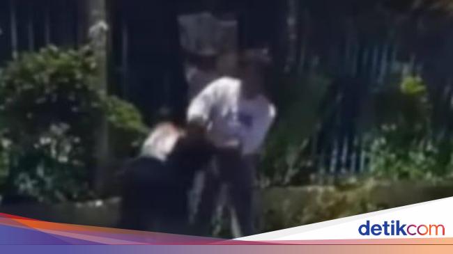 Heboh Video Duel 2 Remaja Putri di Palembang, Polisi Selidiki Heboh Video Duel 2 Remaja Putri di Palembang, Polisi Selidiki