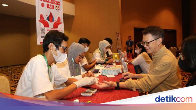 Rayakan HUT ke-55, Bank Mega Gelar Donor Darah hingga Mini MCU