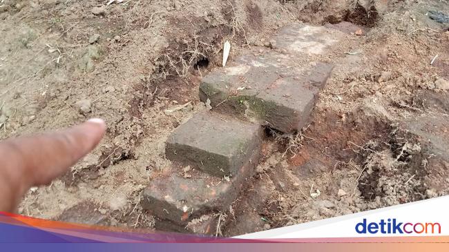 Ditemukan Struktur Batu Bata Jumbo di Situs Yoni Candirejo Klaten