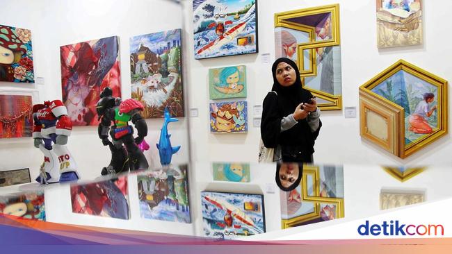 Ratusan Karya Seni Dipamerkan di Art Jakarta Gardens 2024