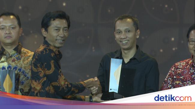Pendiri Perusahaan Digital Arfian Fuadi Terima Penghargaan Inovator ...