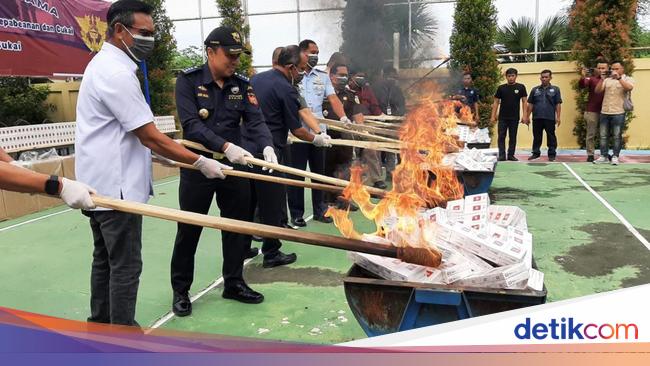 9,2 Juta Batang Rokok Ilegal Senilai Rp 19 Miliar di Aceh Dimusnahkan