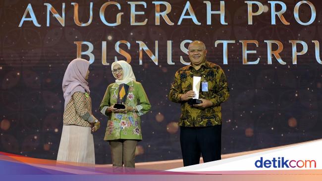 Sido Muncul-PLN Raih Anugerah Program Bisnis Terpuji di detikjateng-jogja Awards