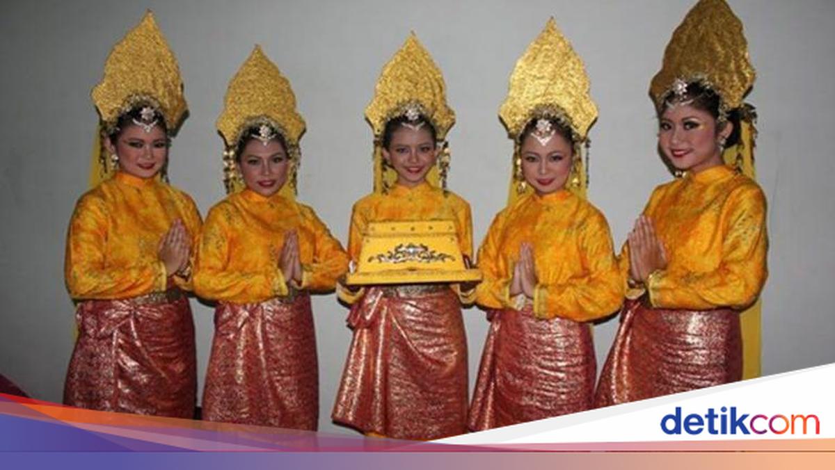 Sejarah Tari Makan Sirih, Tari Persembahan Khas Riau