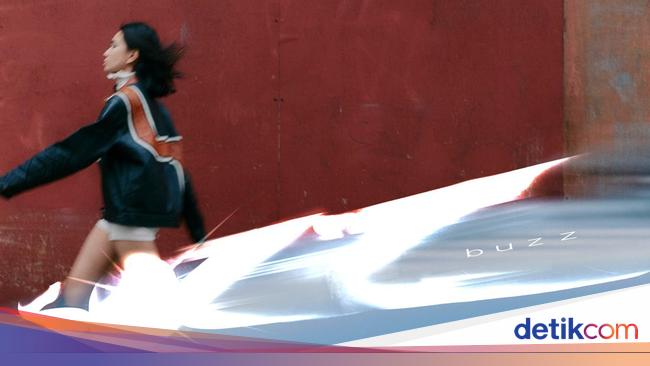 Semua Tentang Album NIKI 'Buzz'