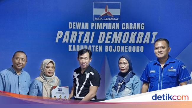 Sekda Nurul Azizah Daftar Demokrat Maju Pilbup Bojonegoro