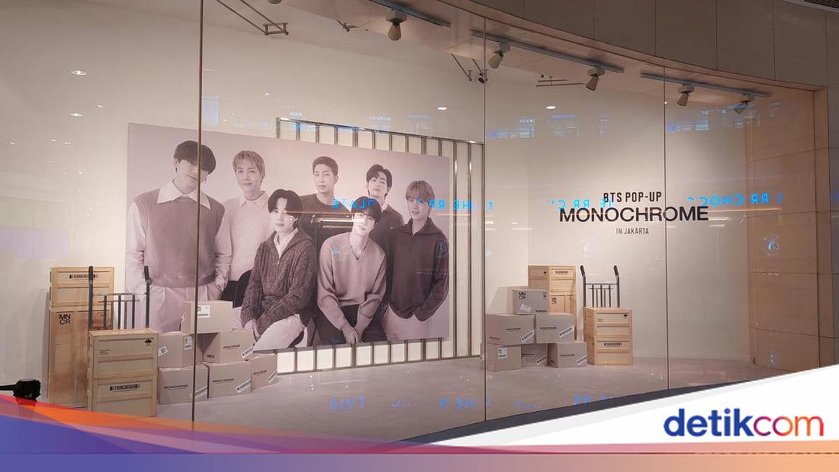 Sutradara Super Bowl Garap Comeback Stage BTS di Gwanghwamun Square