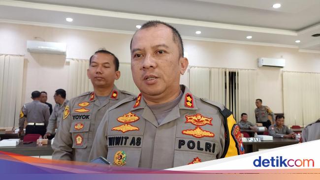 Polisi Amankan Penjual Arak Buntut 3 Pelajar Mabuk di Blitar