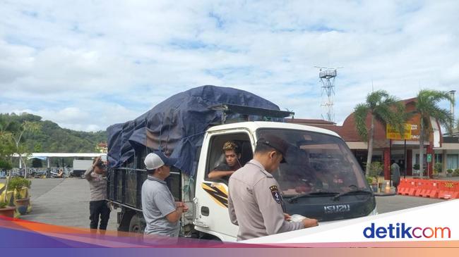 Polisi Perketat Keamanan Pelabuhan Lembar Jelang World Water Forum di Bali