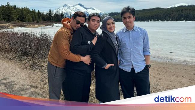 Kehidupan Baru Cindy Fatikasari dan Tengku Firmansyah Usai Pindah ke Kanada Kehidupan Baru Cindy Fatikasari dan Tengku Firmansyah Usai Pindah ke Kanada