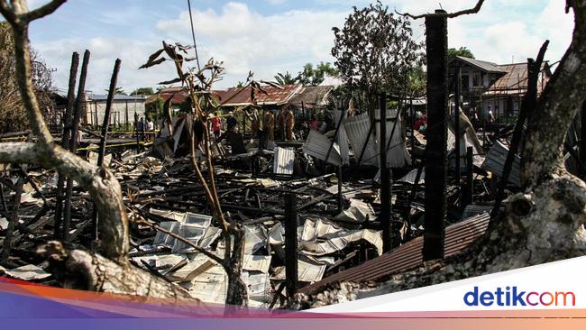 Kawasan Padat Penduduk di Palangka Raya Terbakar, 11 Rumah Hangus