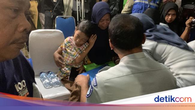 Keluarga Korban Bus Subang Terima Santunan Jasa Raharja dan Pemkot Depok