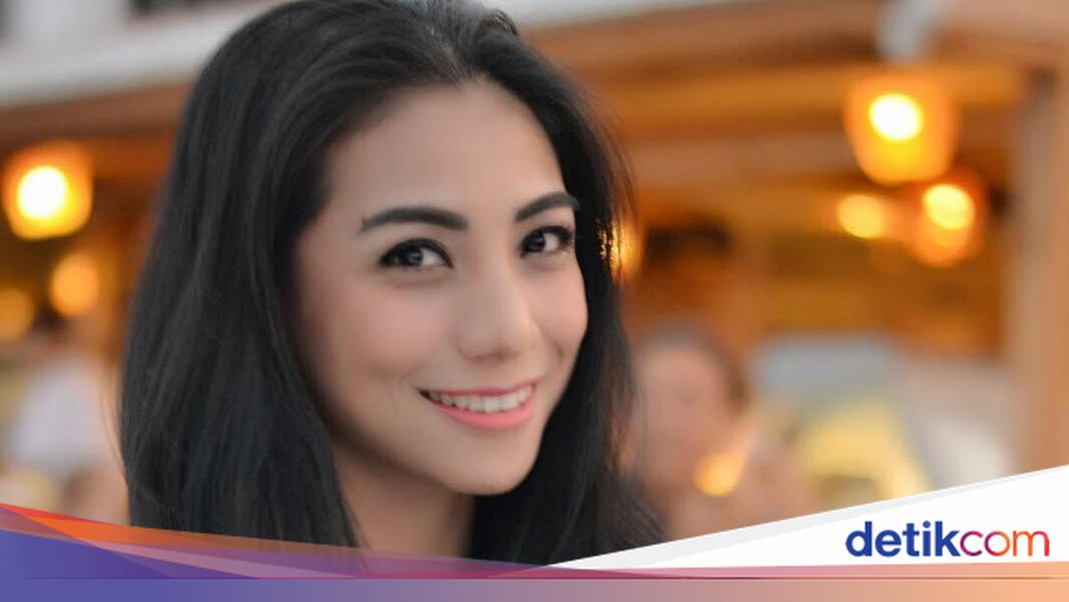 Siti KDI Kulineran di Restoran Salt Bae dan Resto Chef Burak