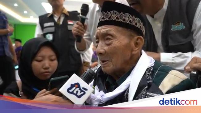 Kiat Bugar ala Calon Jemaah Haji Tertua Usia 109 Tahun asal Ponorogo Kiat Bugar ala Calon Jemaah Haji Tertua Usia 109 Tahun asal Ponorogo