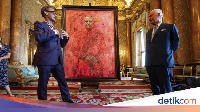 Lukisan Potret Raja Charles Dicemooh Netizen: Seperti di Neraka!
