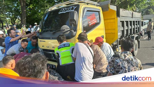 Tabrak Truk, Pemotor Terseret Sejauh 17 Meter hingga Tewas