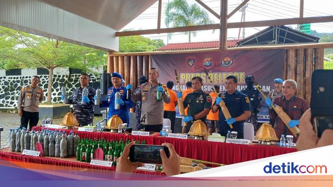 3 Nelayan Balikpapan Pakai Bom Ikan Saat Melaut di Perairan Mamuju Ditangkap