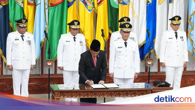 Tito Resmi Lantik Prof Zudan Arif Jadi Pj Gubernur Sulsel Tito Resmi Lantik Prof Zudan Arif Jadi Pj Gubernur Sulsel