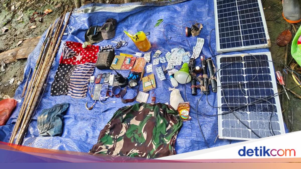 TNI Kuasai Markas OPM di Maybrat Usai Kontak Tembak, Amunisi-Panah Disita