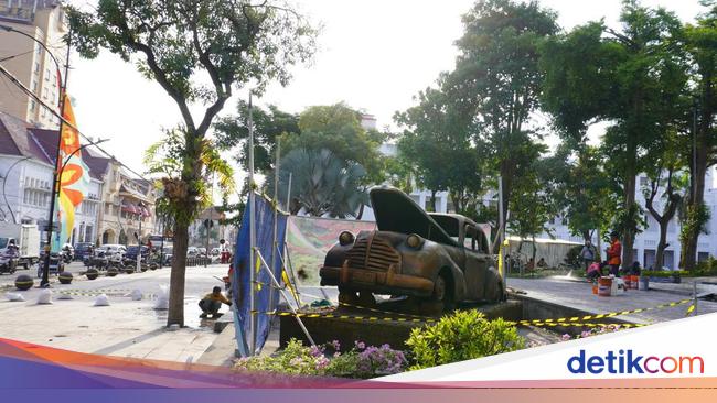 Ada Replika Mobil Mallaby di Taman Sejarah Surabaya, Ini Kisahnya