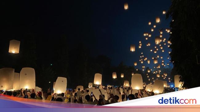 Borobudur Menyala.. Ratusan Lampion Hiasi Langit Malam Waisak 2024