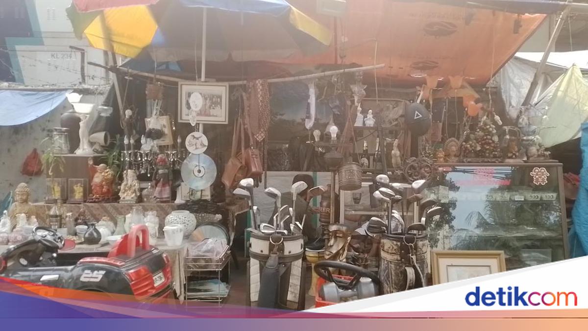 Pasar Loak Kebayoran Lama, Alternatif Wisata Belanja Long Weekend di ...