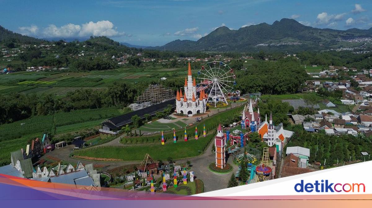 Harga Terbaru Tiket Masuk dan Wahana Flora Wisata San Terra Malang