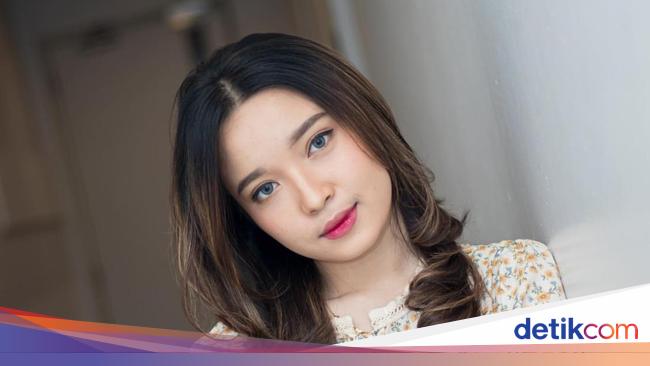 Bunga Reyza, Si Wancig yang Gak Bisa Anteng