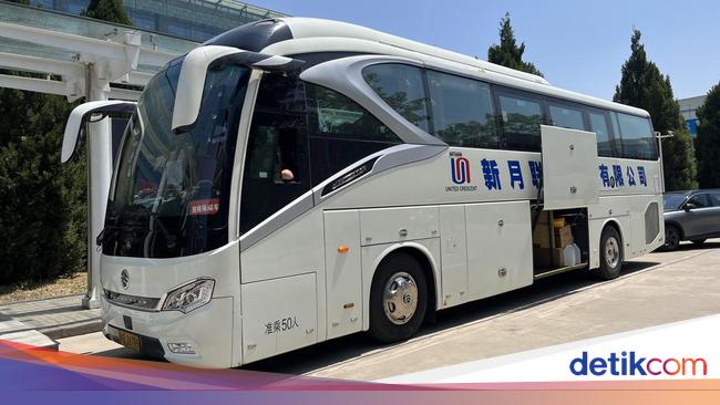 Potret Bus Pariwisata di China: Kokoh, Fitur Safety Lengkap