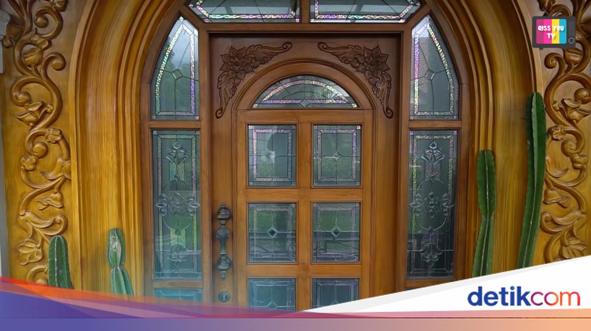Bukan Cuma Masalah Engsel, Pintu Kayu Bisa Seret Gara-gara Hujan