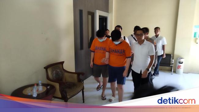 Teror 3 Koboi Jalanan Surabaya yang Motifnya Bikin Geleng Kepala Teror 3 Koboi Jalanan Surabaya yang Motifnya Bikin Geleng Kepala