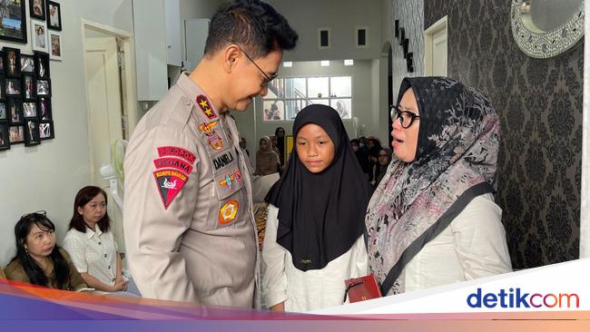 Kapolda Kaltara Melayat ke Rumah Duka Personel Dit Intelkam Meninggal