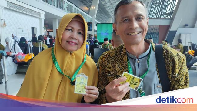 Suami-Istri Asal Solo Ini Beberkan Kunci Rahasia Bisa Berhaji ke-6 Kali Suami-Istri Asal Solo Ini Beberkan Kunci Rahasia Bisa Berhaji ke-6 Kali