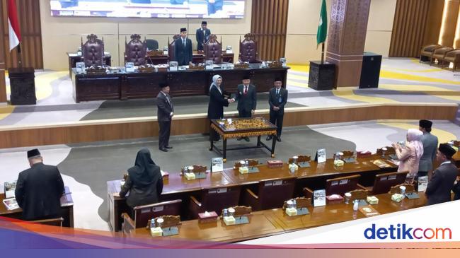 Rapat Paripurna DPRD Sumsel Bahas 6 Raperda, Ini Hasilnya