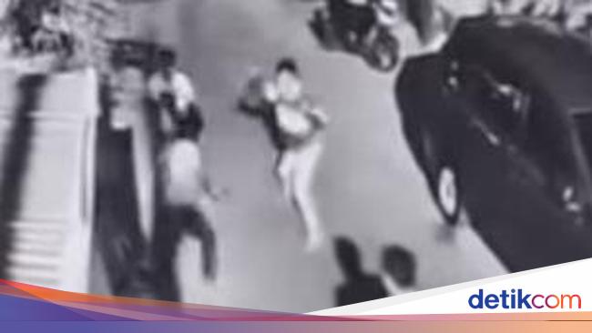 Sejumlah Pria Di Makassar Saling Ejek Hingga Baku Tikam 1 Orang Ditangkap