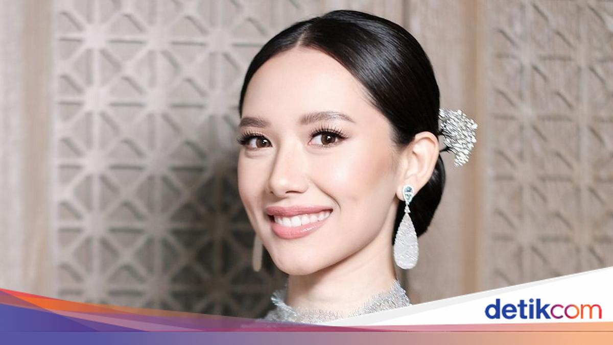 Inspirasi Makeup Lamaran Athina Tunangan Rio Haryanto, Simple Romantic