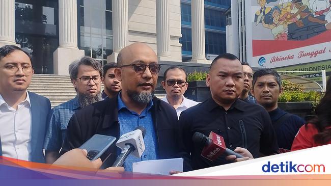 Novel Baswedan dkk Gugat UU KPK soal Batas Usia Pimpinan KPK ke MK Novel Baswedan dkk Gugat UU KPK soal Batas Usia Pimpinan KPK ke MK
